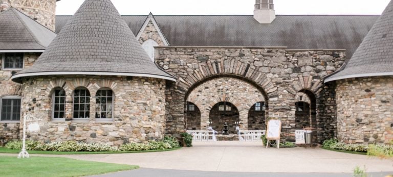 Meet the 2019 Castle Interns - Castle Farms