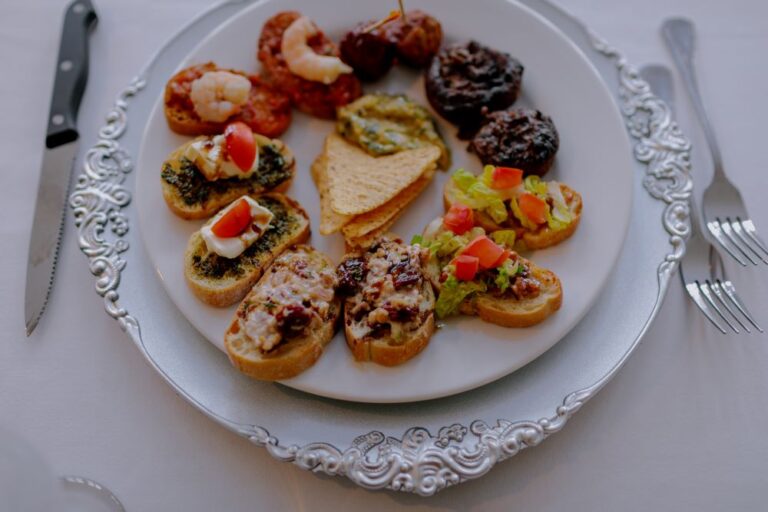 Food Display Alternatives - Castle Farms